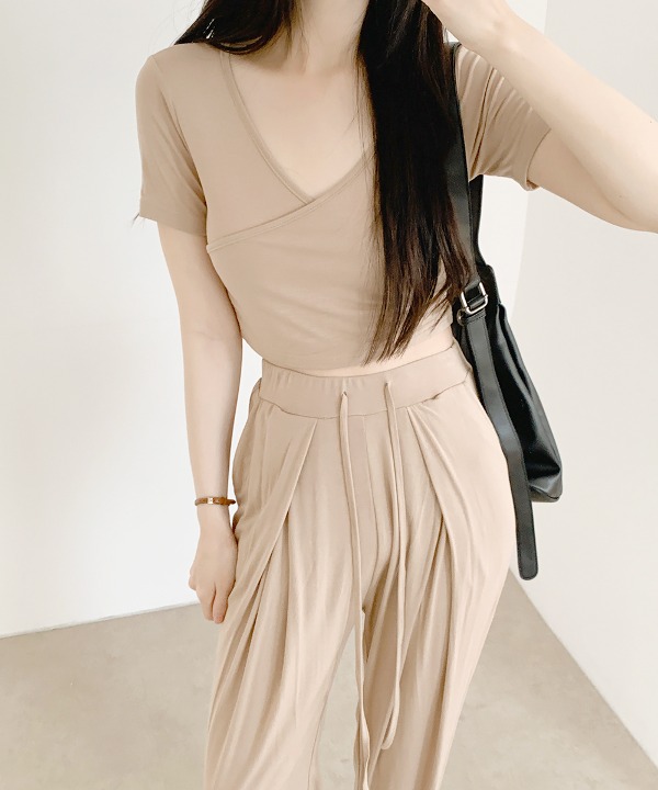 포앤바이앤 티셔츠 바지 상하세트 랩 브이넥 슬림핏 타이트 반팔 무지 솔리드 크롭탑 And 밴딩허리 주름 드레이프 롱팬츠 투피스 얇은 시원한 레이온 찰랑찰랑 입기쉬운 셋업