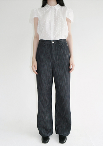 에프터먼데이 non-fade slubb denim pants