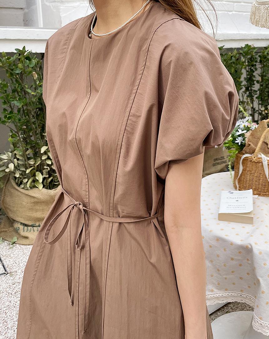 바스락 블랙 여름원피스 롱원피스 여자 여성 반팔 라운드넥 허리띠 코튼 A라인 봄 간절기 바캉스룩 리조트룩 여행 비치 휴양지옷 동남아 휴가 바닷가 30대 40대 레이디 데일리