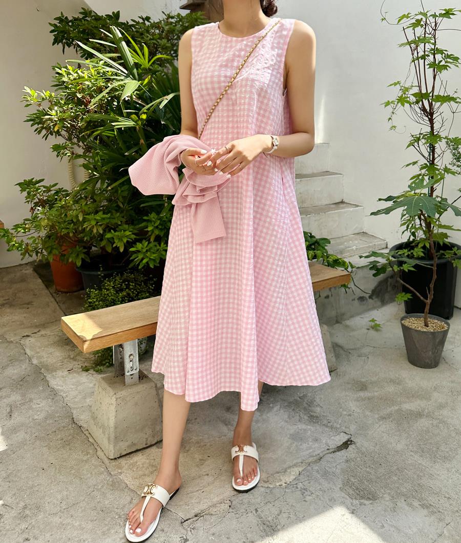 핑크 체크 미디 원피스 라운드넥 뷔스티에나시 민소매 서스펜더 여름 가을 간절기 여성 여자 슬리브 레이어드 30대 40대 레이디 캐주얼 코디 올매치 여성스런 예쁜 단아한