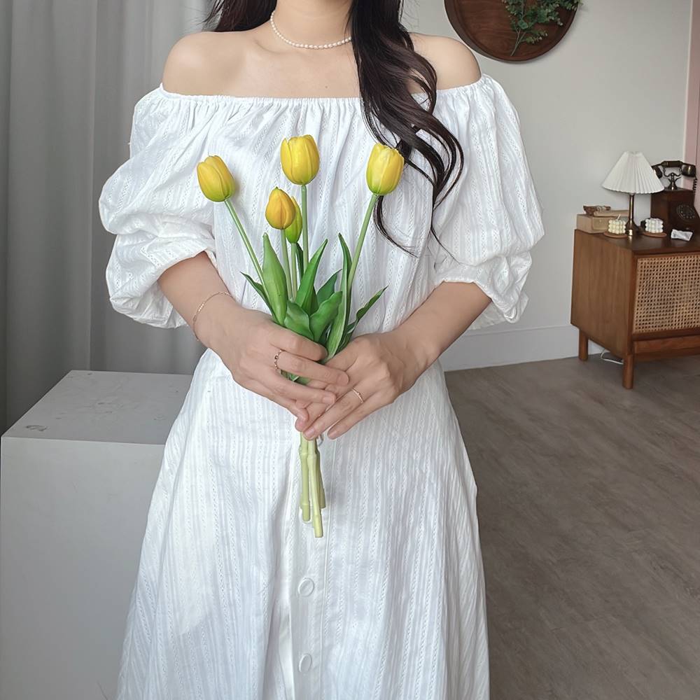 투피스 보라보라 펀칭 레이스 크롭 퍼프 오프숄더 블라우스 스트라이프 A라인 버튼 롱 코튼 스커트 세트 셋업 여름 바캉스