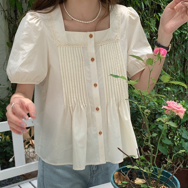 리얼코코 여름블라우스당일출발 핀턱 스퀘어 퍼프 반팔 블라우스 3 Color 펀칭셔링데이트룩