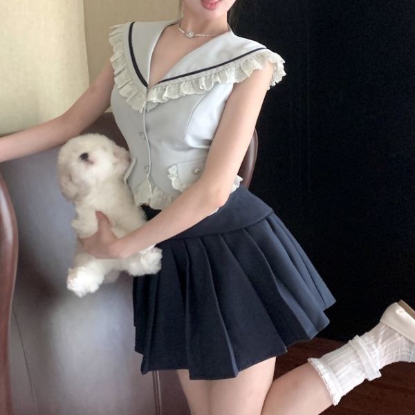 코지문 코디세트브이넥 레이스 스티치 케이프 카라 버튼 조끼a라인 핀턱 플리츠 미니스커트 세트 셋업룩 데이트