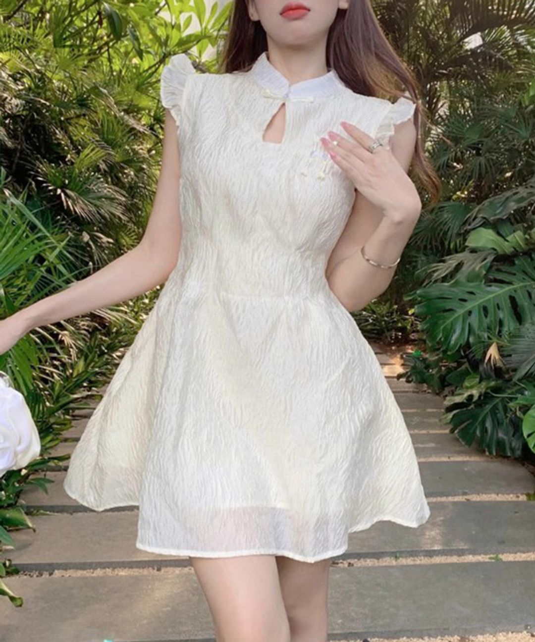 디어린 홀트임 프릴 숄더 플레어 미니원피스