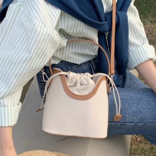 펭하샵 Sb424 버킷백 미니 토트 핸드백 캔버스 배색 복조리 심플 정장 캐주얼 숄더 크로스백 스트랩 2개 직장인 출근룩 데일리 간편 가벼운 조리개 손가방