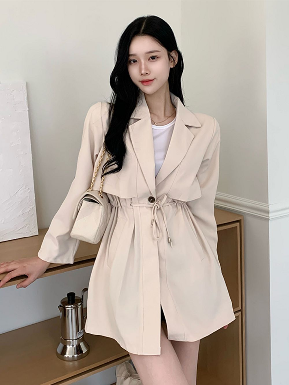 루미에르 인기상승 노린다🔥 스트링 트렌치코트 트렌치자켓 스트링자켓 가을자켓 가을코트 롱코트 숏코트 숏자켓 크롭자켓 하객룩 출근룩 케이프코트 캐미숄 케이프자켓 오버핏