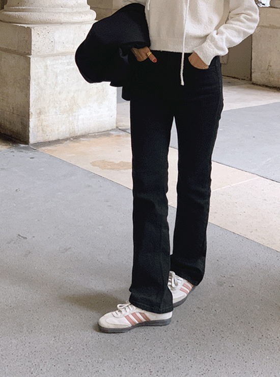 솔리 부츠컷 pants