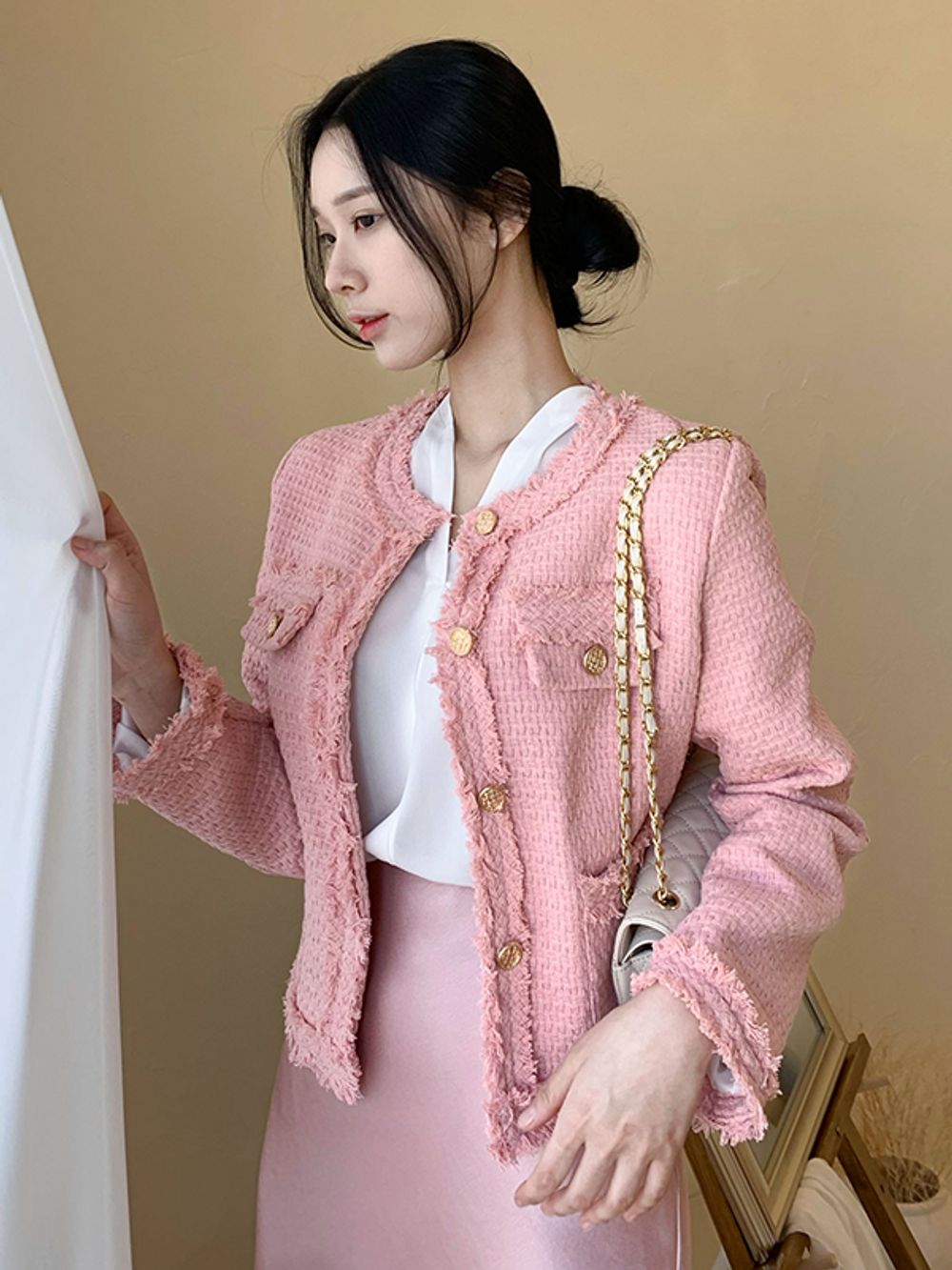 루미에르 올드머니💕 베이 트위드자켓 하객룩 면접 오피스룩 크롭자켓 숏자켓 울자켓 라이더자켓 블레이저 세미정장 레더자켓 부클자켓 퍼자켓 노카라자켓 청자켓 데님자켓 밍크