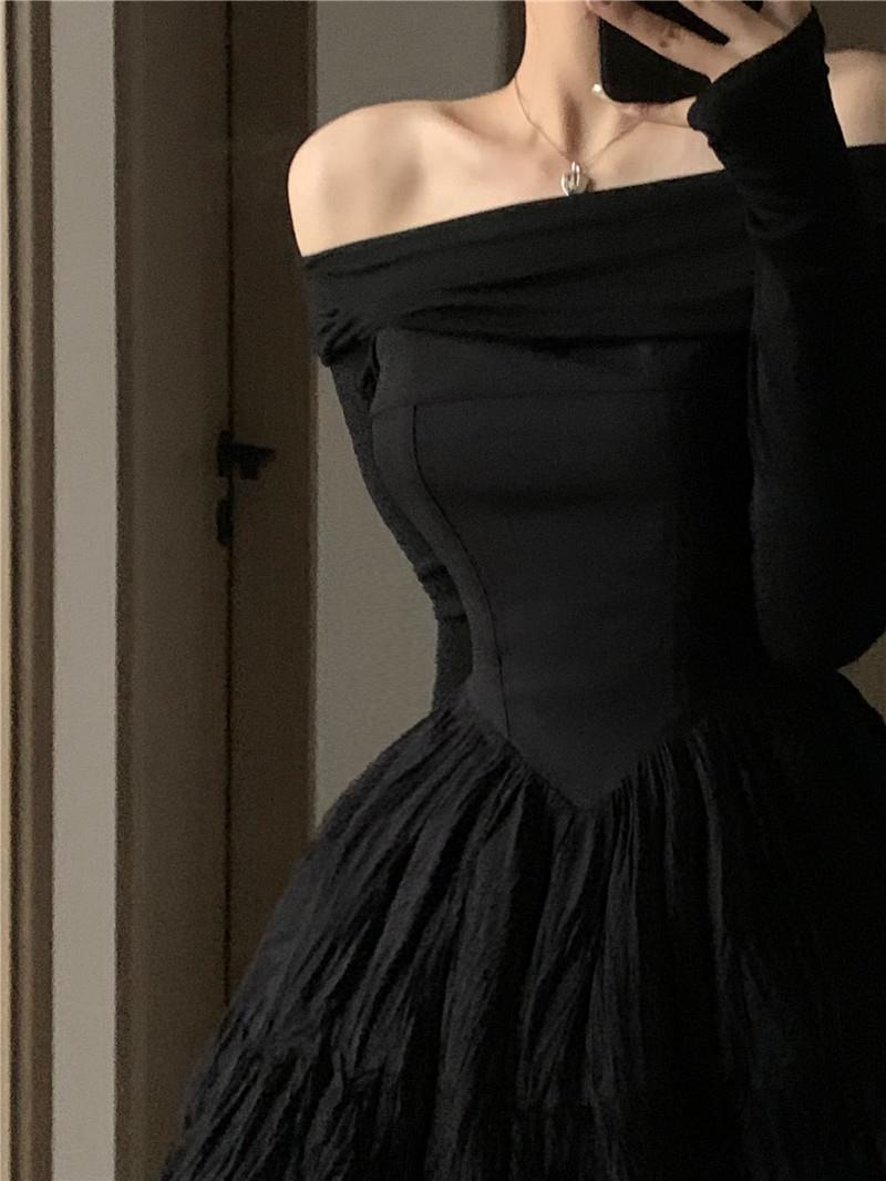 오브로지 오프숄더 로맨틱 발레코어룩 발레 A라인 미니 캉캉 러블 주름 섹시 글램 오픈 언발란스 블랙 검정 탑 긴팔 간절기 파티룩 연말룩 할로윈 미니 원피스 드레스