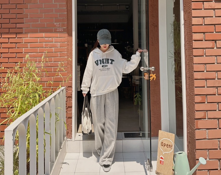 리리앤코 리딩브 스판 밴딩 스트링 데끼 와이드 팬츠 가을 신상 가을옷 데일리룩 하의 바지 추리닝 캐주얼 트레이닝 트레이닝팬츠 추리닝바지 편한바지 가을바지 겨울바지 간절기