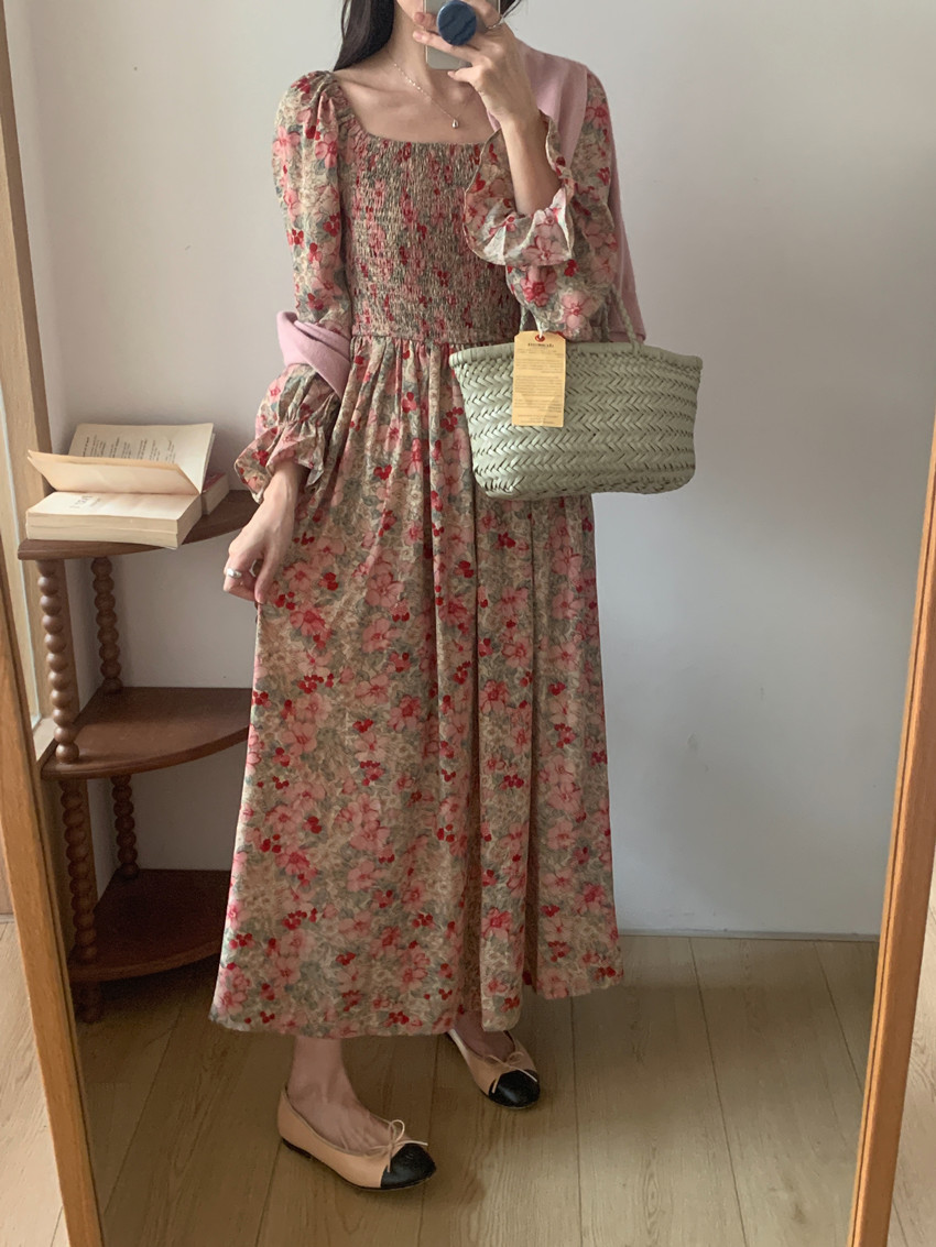 베이지하루 꽃무늬 가을 롱원피스 스퀘어넥 핑크 블랙 캐주얼 플로랄 겨울 봄 러블리 플레어 프릴 셔링 벌룬 밴딩 긴팔 여성 여자