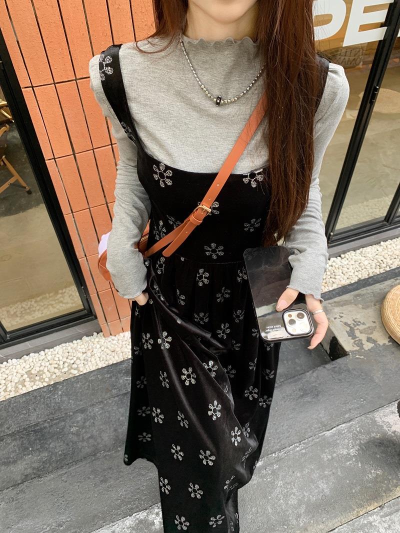 폴시띠아 [3size] SET 가을 뷔스티에 스퀘어넥 플라워 셔링 주름 A라인 플레어 롱 원피스 벨벳st + 터틀넥 목폴라 물결 포멀핏 긴팔 심플티셔츠 이너티셔츠 베이직 ...