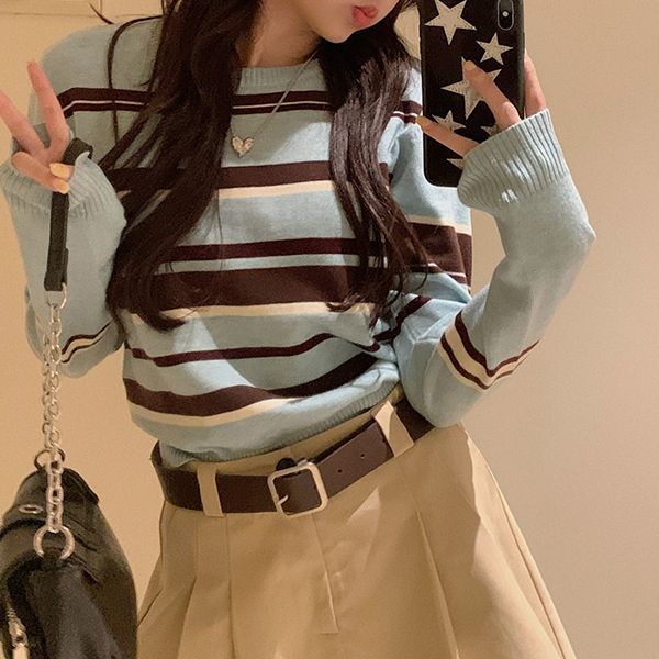 스트라이프 라운드 크롭 니트 티셔츠 결혼식투피스 하객 가을 데이트 데일리 오피스룩 니트티 오피스룩 캐주얼 러블리 봄 맨투맨 카디건
