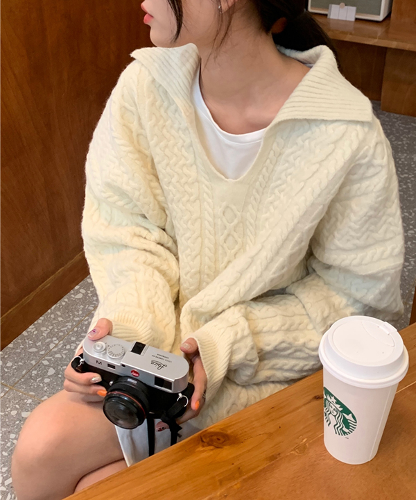 오버핏 카라 니트 스웨터 브이넥 오픈 라펠카라 로우숄더 루즈핏 단색 꽈배기니트 롱 스웨터 힙한 트렌디 가을 겨울 입기편한 데일리 캐주얼 캠퍼스룩 출근룩 도톰한 탄탄니트