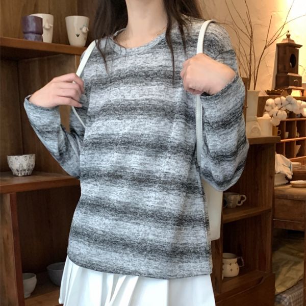 라운드넥 스트라이프 패턴 캐주얼 니트 티셔츠 결혼식투피스 하객 가을 데이트 데일리 오피스룩 니트티 오피스룩 캐주얼 러블리 봄 맨투맨 카디건