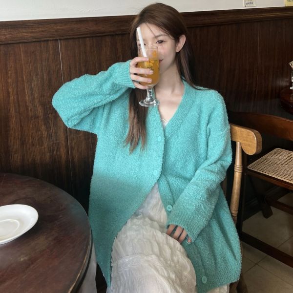 브이넥 루즈핏 니트 가디건 카디건 봄 가을 오피스룩 예쁜 코디 데이트 데일리 캐주얼 러블리 결혼식투피스