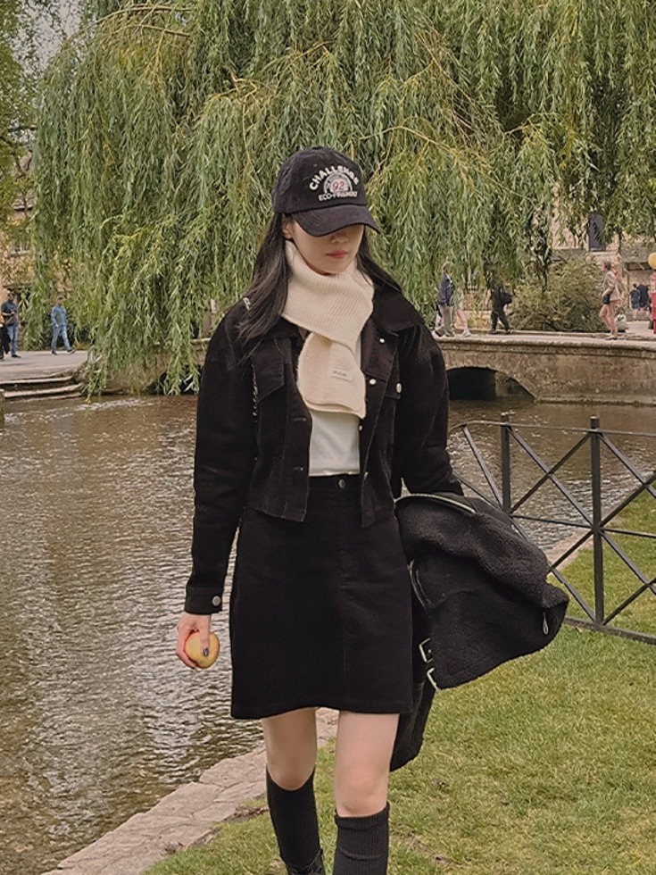 리리앤코 미니롱 듀아그렛 코듀로이 뒷밴딩 트임 스커트 가을 신상 데일리룩 데이트룩 캐주얼룩 캠퍼스룩 골덴 골덴스커트 골덴치마 가을스커트 가을치마 밴딩스커트 미니