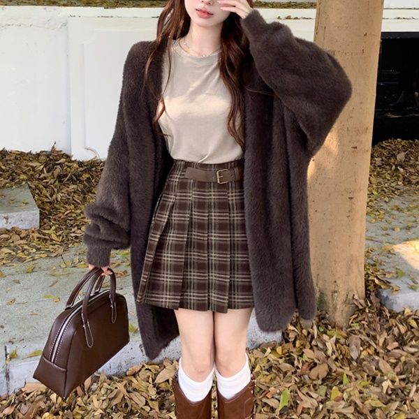 린다걸 코디세트라운드넥 티셔츠루즈핏 가디건플리츠 체크 미니스커트 세트 캐주얼 러블리 하객룩 상견례 결혼식 간절기 데이트 데일리 오피스룩 셋업 Set