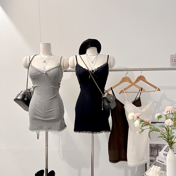 이프유마인 Y2k하이틴유니크 겨울 마티니 기모 리본 레이스 캡내장 섹시 글램 슬림 브이넥 레이어드 이너 무지 H라인 슬립 뷔스티에 나시 미니 원피스 4color