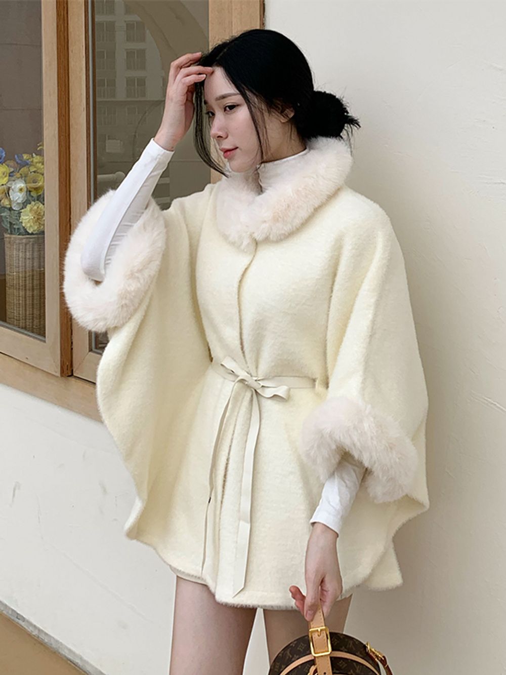 따뜻함🔥 가오리 폭스 망토 케이프 퍼자켓 케이프코트 숏코트 후드코트 퍼코트 울코트 떡볶이코트 패딩코트 벨트코트 숏패딩 경량패딩 오버핏패딩 오버핏코트 캐시미어 모직코트