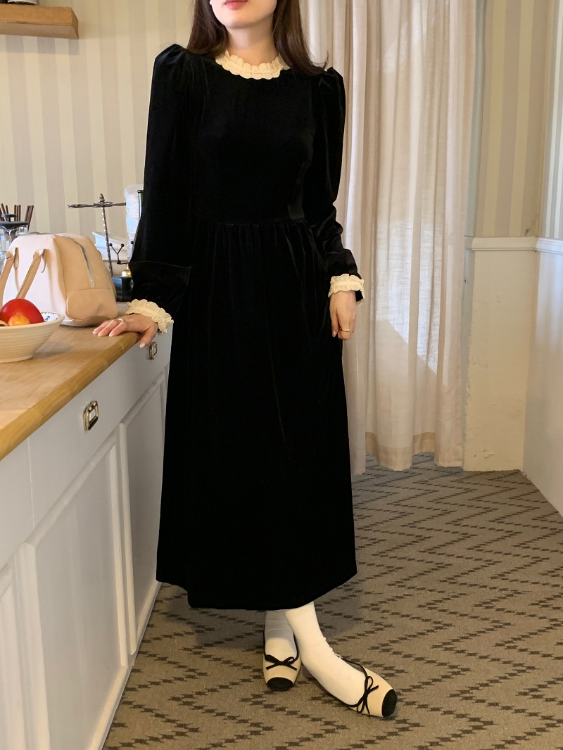 우아한 가을 벨벳 여자 롱원피스 배색 프릴넥 여자 긴팔 A라인 플레어 드레스 스탠드카라 프릴넥 레이스 슬리밍허리 퍼프소매 결혼식 상견례 장례식 하객룩