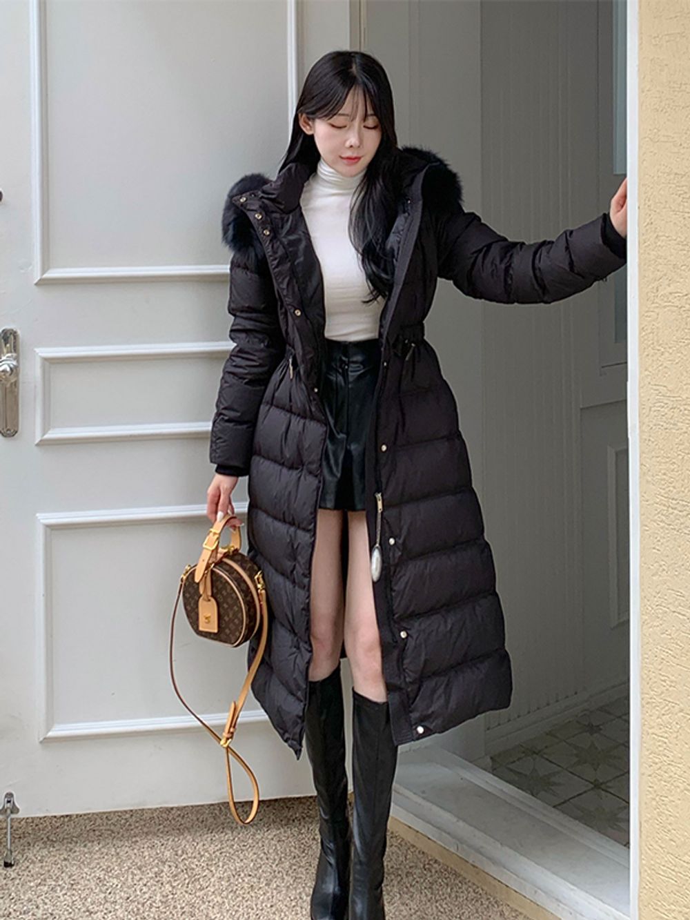 당일출고🚀고퀄리티 보장🔥 몽 폭스 롱패딩 패딩 오리털패딩 폭스패딩 수입의류 벨트패딩 후드패딩 숏패딩 누빔패딩 코듀로이패딩 레더패딩 퍼자켓 경량패딩 조끼패딩 몽클