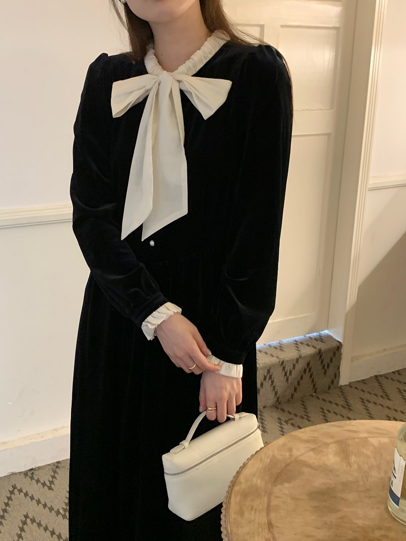 단아한 여자 프렌치스타일 벨벳 여자 롱원피스 플레어 플리츠 레이스 리본 타이 하이웨이스트 슬림핏 여성 긴팔 드레스 캐주얼 올매치 가을 겨울 따듯한 봄 코디 20대 30 40