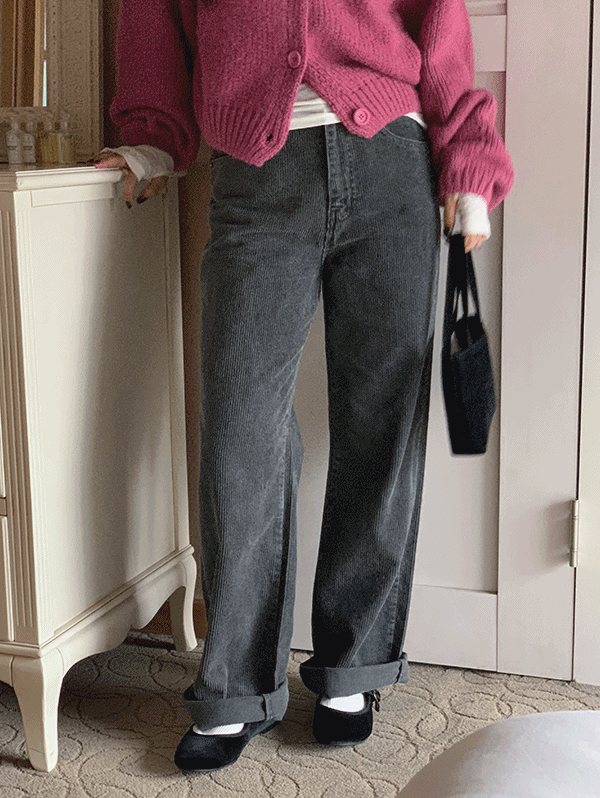 D gray corduroy pants