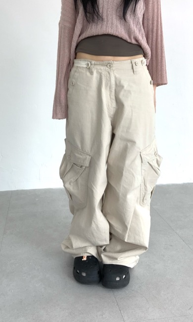 이즈이즈 bulky cargo pants [2c]