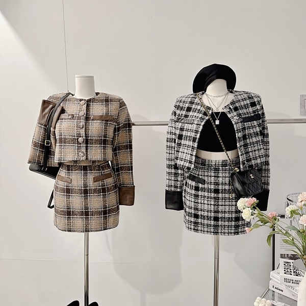 이프유마인 자켓스커트set페미닌 겨울 클로니 체크 가죽 레더 배색 트위드 노카라 포켓 싸개 단추 긴팔 크롭 숏 자켓 A라인 플레어 미니 스커트 투피스 세트
