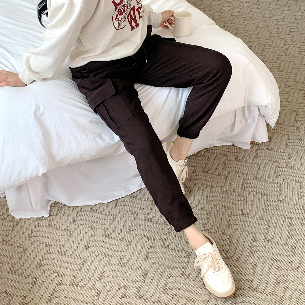 테크놈코어 스트릿코디 스웨이드 카고 팬츠 조거 스타일 바지 추운 겨울 따수운 트레이닝복