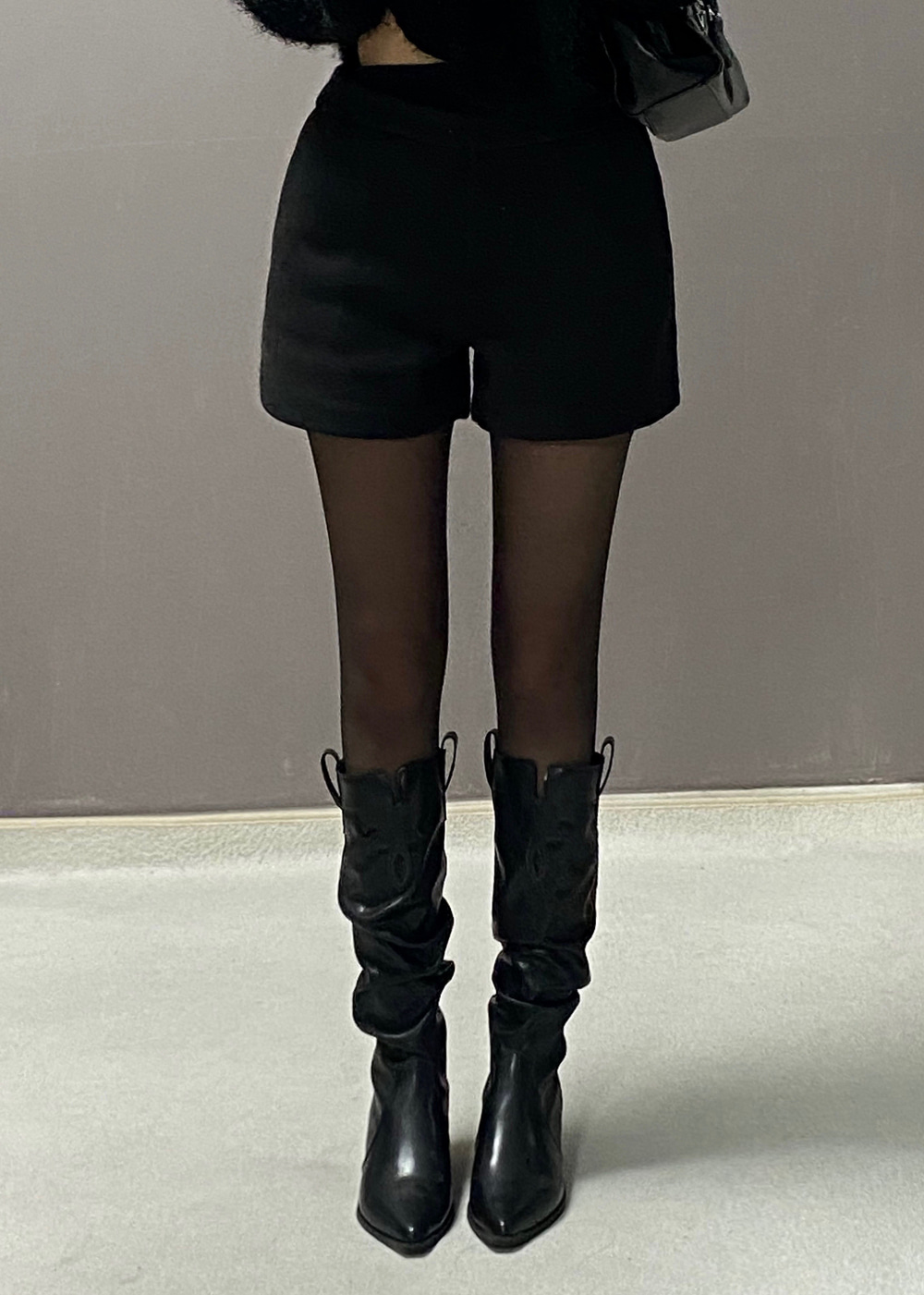 MERRY WOOL SHORT PANTS