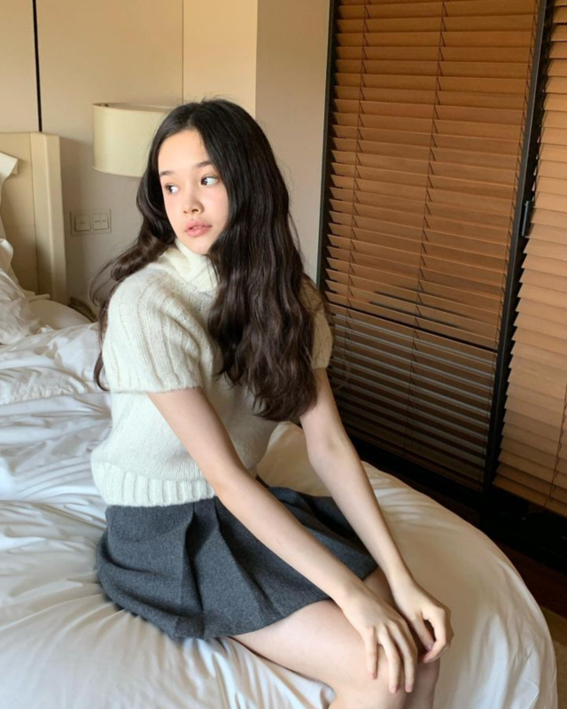 어베인 리에뜨 riette 소르베 알파카니트 울 반팔 크롭 폴라 골지 니트 (3c)