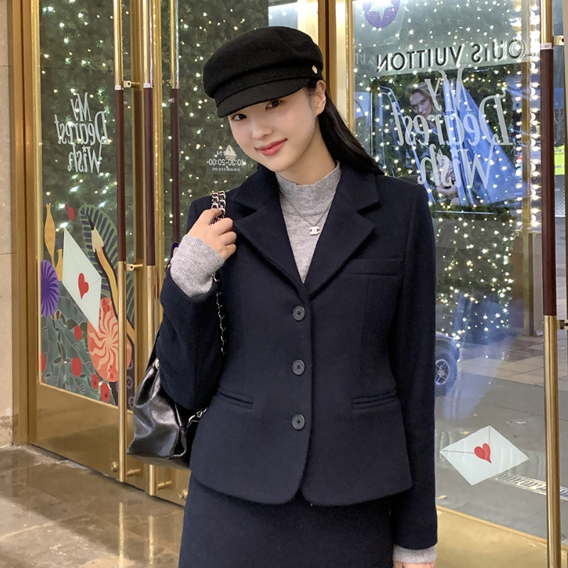 겨울원단2온스올드머니룩 🔥깜짝 연장 아뜨데이 앵콜🔥 ⚡️오늘출발⚡️ 자체제작 울30 재클린 누빔 자켓 스커트 자켓셋업 울자켓 하객룩 롱스커트 셋업 St2505