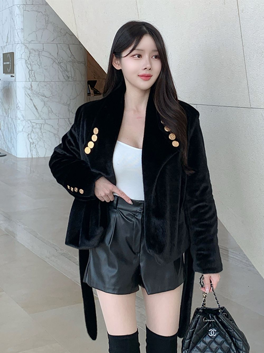 루미에르 아우터day🎉 엔느 밍크 코트 밍크코트 퍼자켓 벨트코트 밍크자켓 밍크점퍼 앙고라 가디건 니트가디건 숏코트 금장 수입의류 핸드메이드 코트 숏패딩 폭스패딩