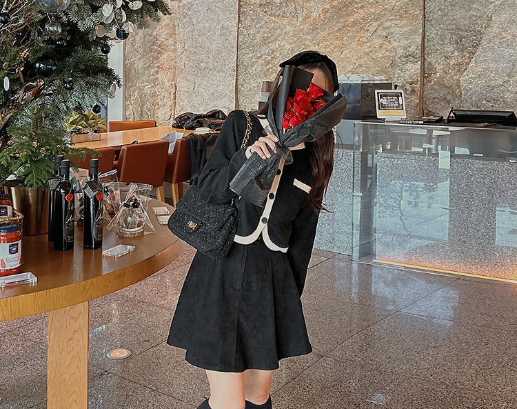 리리앤코 나브엔드 겉기모 배색 크롭 뒷밴딩 투피스 세트 겨울 신상 겨울옷 노카라 노카라자켓 크롭자켓 기모자켓 A라인 플레어