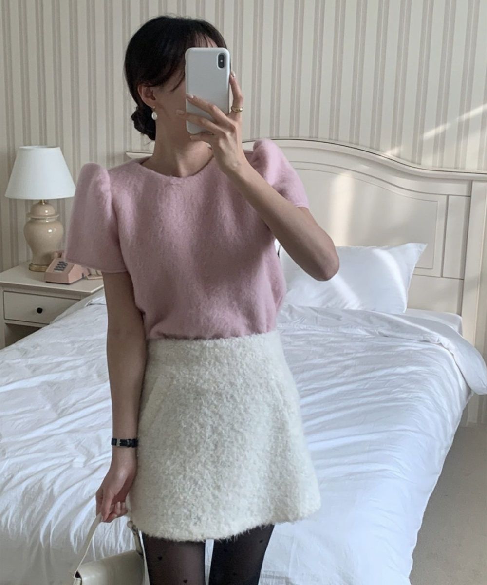 버나뎃 플러터 베이비 퍼 블라우스 (2col) flutter