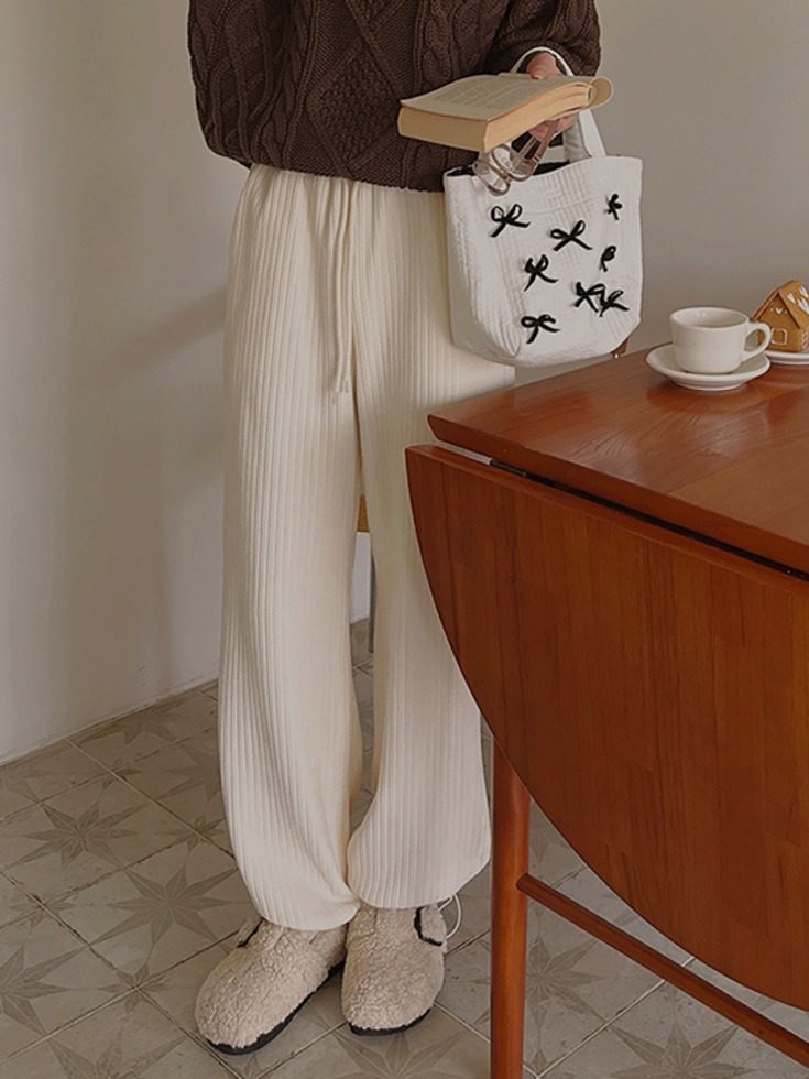 리리앤코 루넬러드 코듀로이 밍크기모 밴딩 투웨이 와이드 팬츠 겨울 신상 겨울룩 데일리룩 데이트룩 여행룩 빅사이즈 하객룩 출근룩 빅사이즈팬츠 골덴팬츠 코듀로이팬츠 밍크팬츠