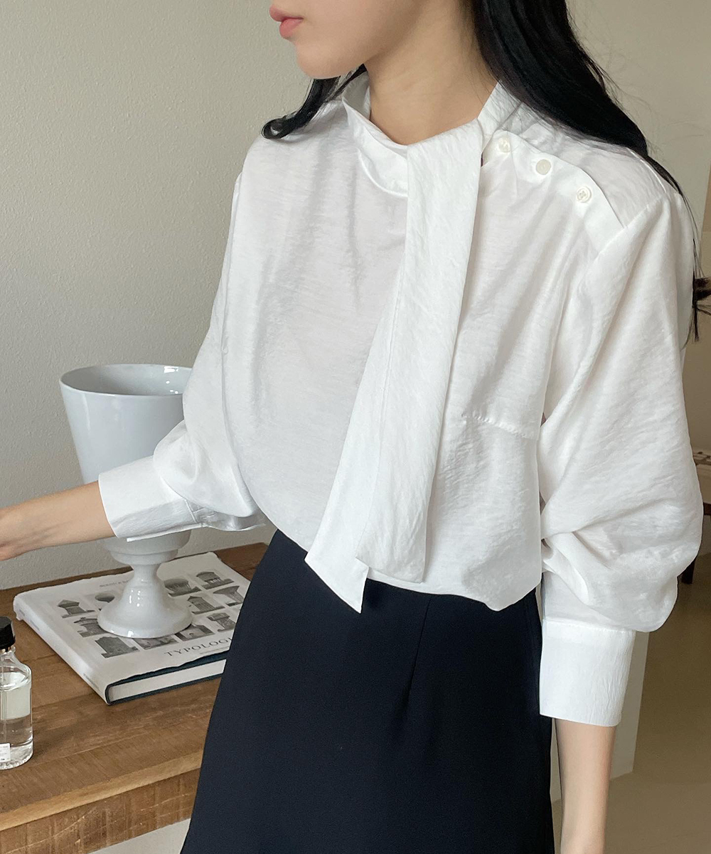 버나뎃 [당일 블랙]토우스트 타이 블라우스 (2col) toust