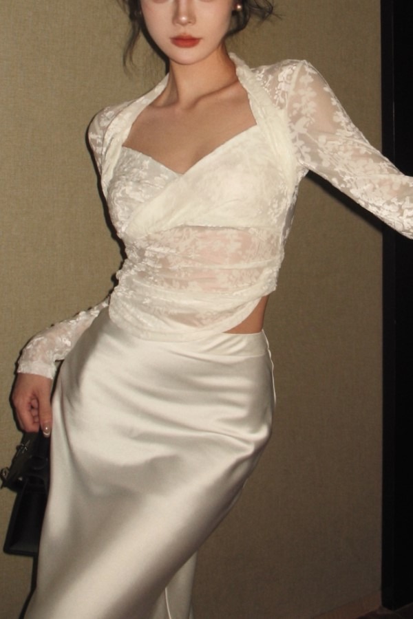 핑크프릴 Set 벨벳 레이스 자카드 긴팔 셔링 슬리밍 탑 새틴 피쉬 테일 롱스커트 투피스세트