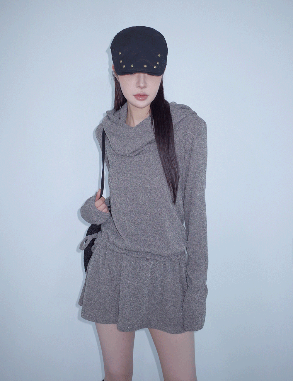 위위미유 BALACLABA STRING KNIT OPS / 바라클라바 스트링 니트 원피스