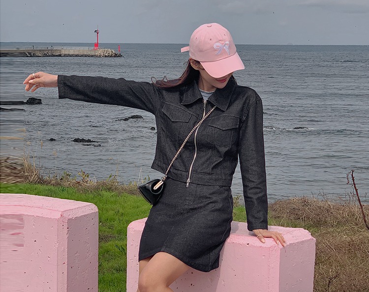 리리앤코 루프덴 카라넥 데님 투웨이 크롭 투피스 자켓 신상 자켓 아우터 데일리룩 데이트룩 캐주얼룩 캠퍼스룩 새내기룩 심플 투웨이지퍼 투피스세트 데님자켓 청자켓 통통녀 자체