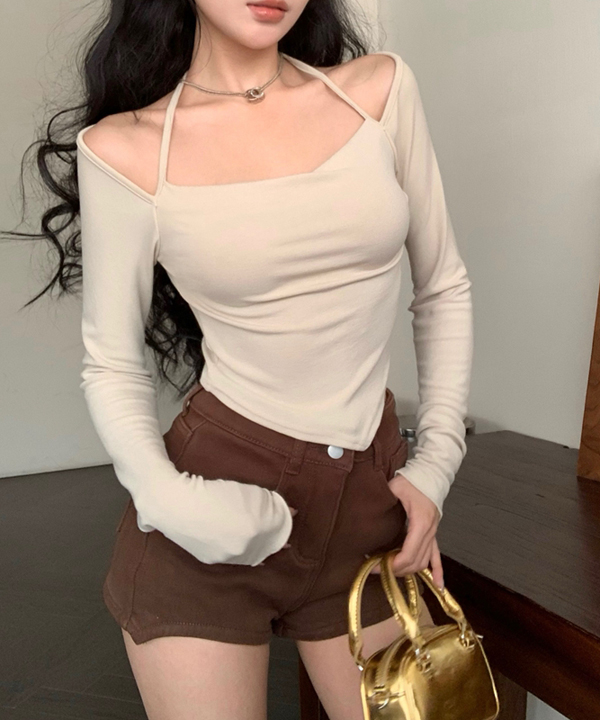 포앤바이앤 홀터넥 오프숄더 섹시 티셔츠 손등덮는 긴소매 단색 솔리드 언발란스 면 캐시미어 보들보들 슬림핏 크롭 긴팔티셔츠 봄 간절기 여성스러운 여친 데이트룩 20대 인스타룩