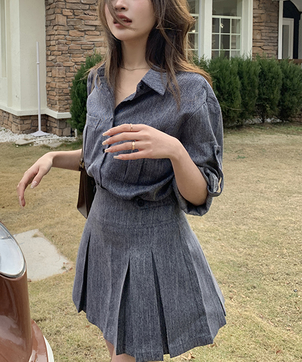 포앤바이앤 스커트 셋업 멜라지 모달 싱글 카라 앞포켓 로우숄더 롤업 소매 루즈핏 셔츠 And 하이웨스트 맞주름 A라인 플리츠 미니스커트 상하세트 투피스 봄 여름 여행룩 긱시크룩