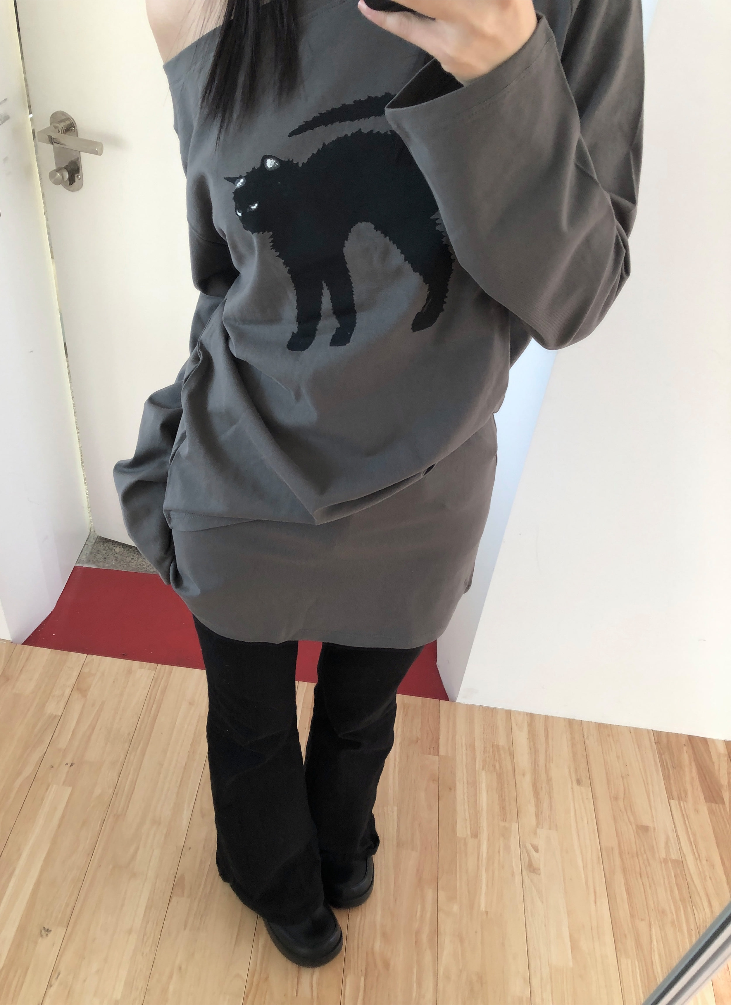 이이알하우스 Cat tee (2C)