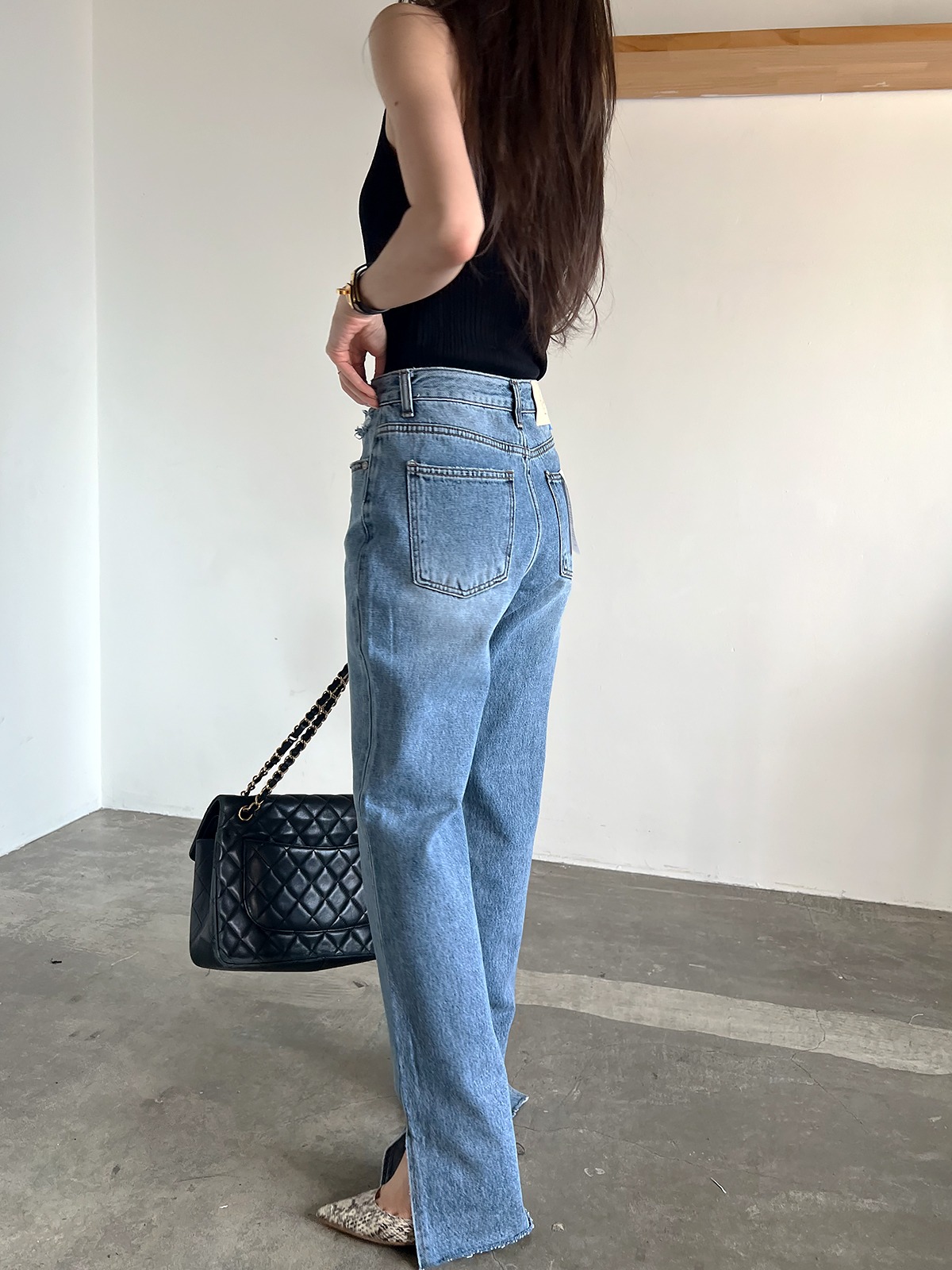 어뮤즈소울 Side Slit Hem Denim