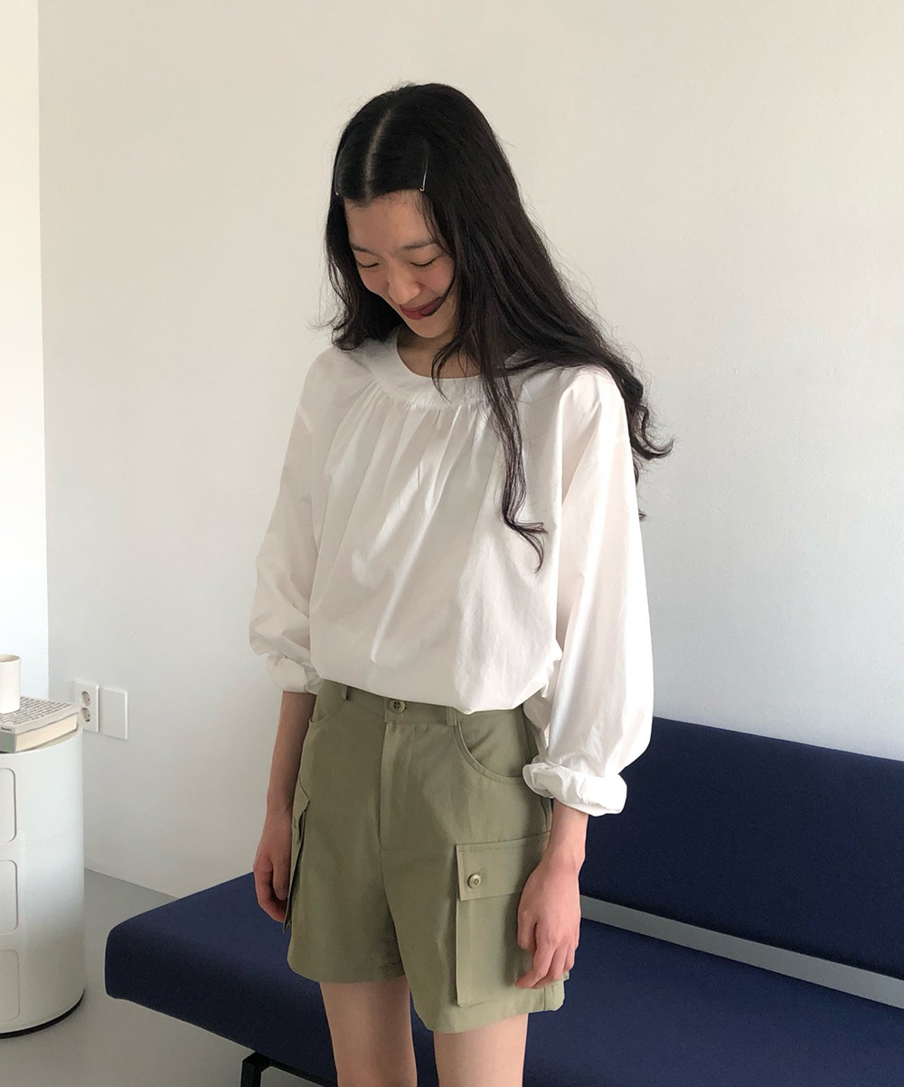 웨더 라운드 셔링 블라우스 (2col) weather