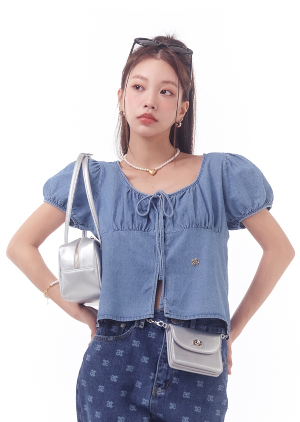 아노에틱 DENIM RIBBON PUFF BLOUSE