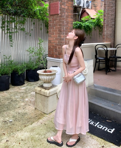 헤이로그 뷔스티에 끈나시 여름 봄 핑크 딸기우유 샤 쉬폰 A라인 발레룩 러블리 귀여운 데이트 여친룩 편안한 시원한 로맨틱 여신 드레스 롱 원피스