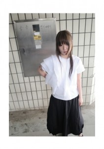 에프터먼데이 overlap frill top (2c)